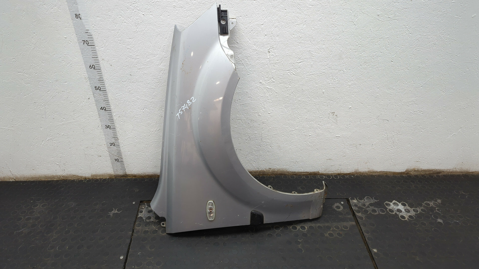 Крыло правое переднее КИА Rio Б/У