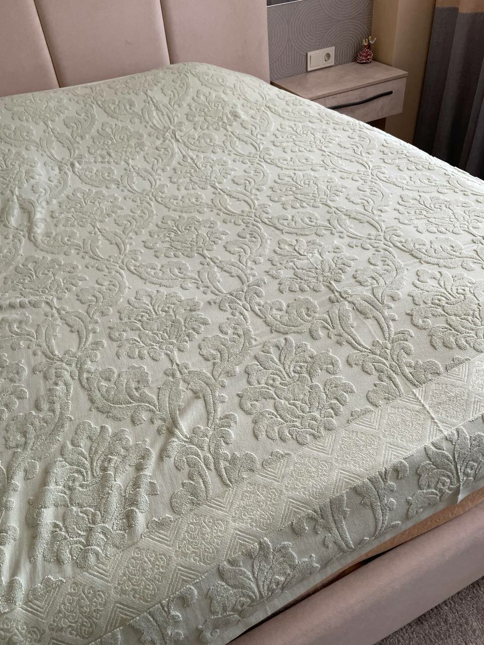 Махровая простыня 1,5-спальная 150*200