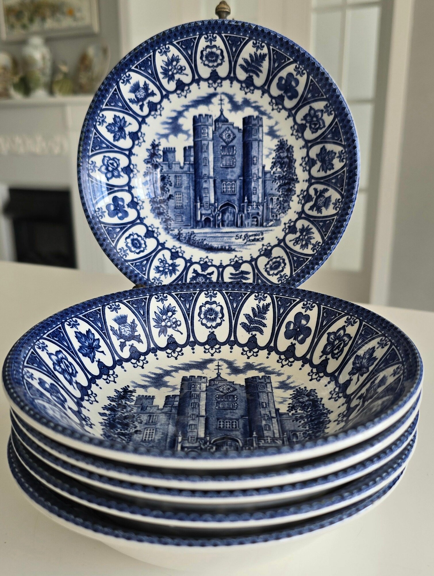 Винтажная английская пиала Churchill