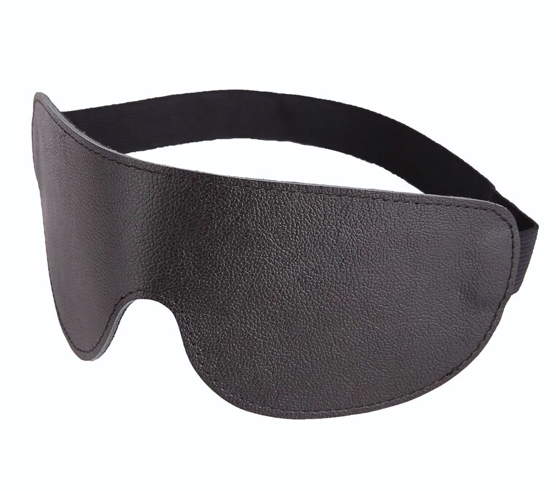 Маска на глаза из натуральной кожи с велюровой подкладкой, черная, универсальный размер