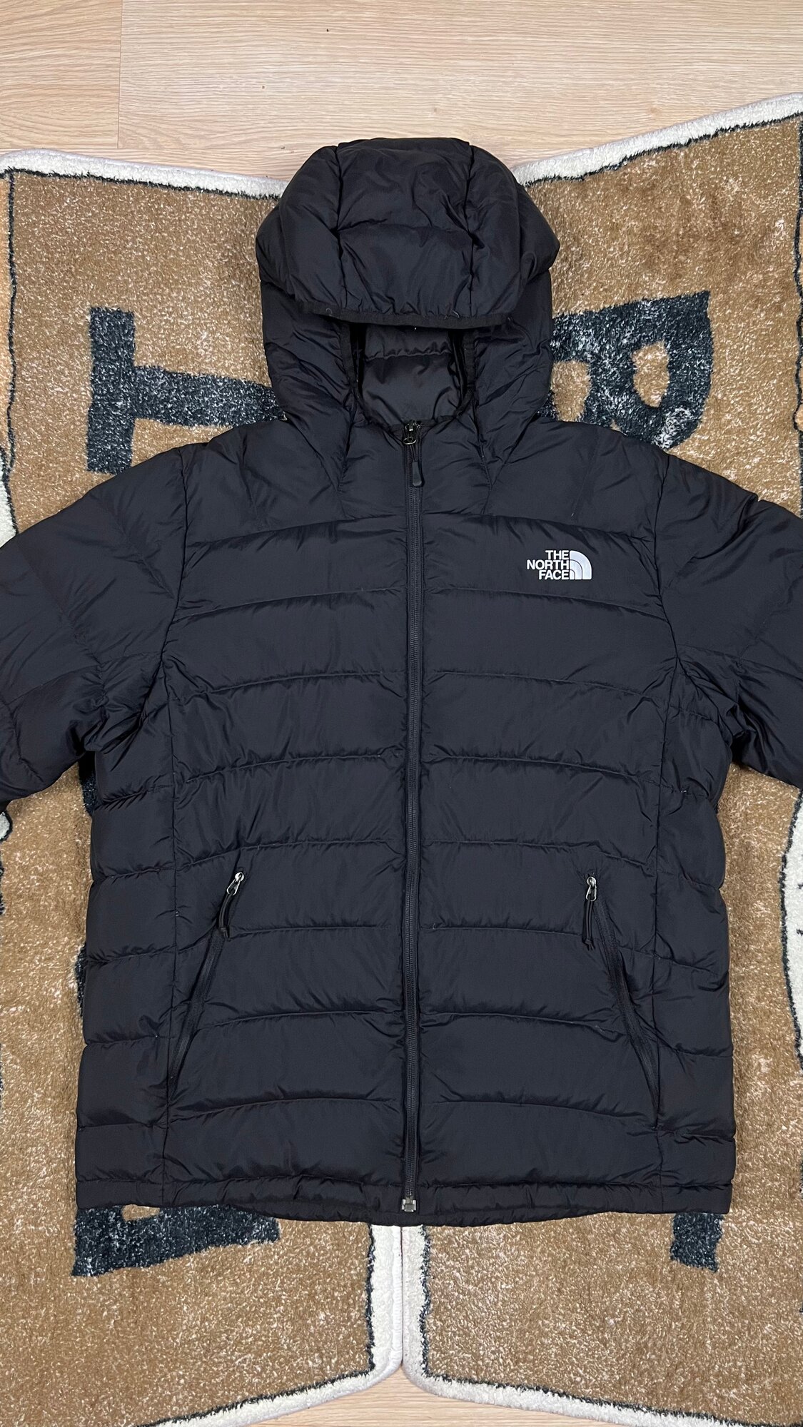 Демисезонный пуховик The North Face Black, Пух / Перо, Мужской и Женский, L