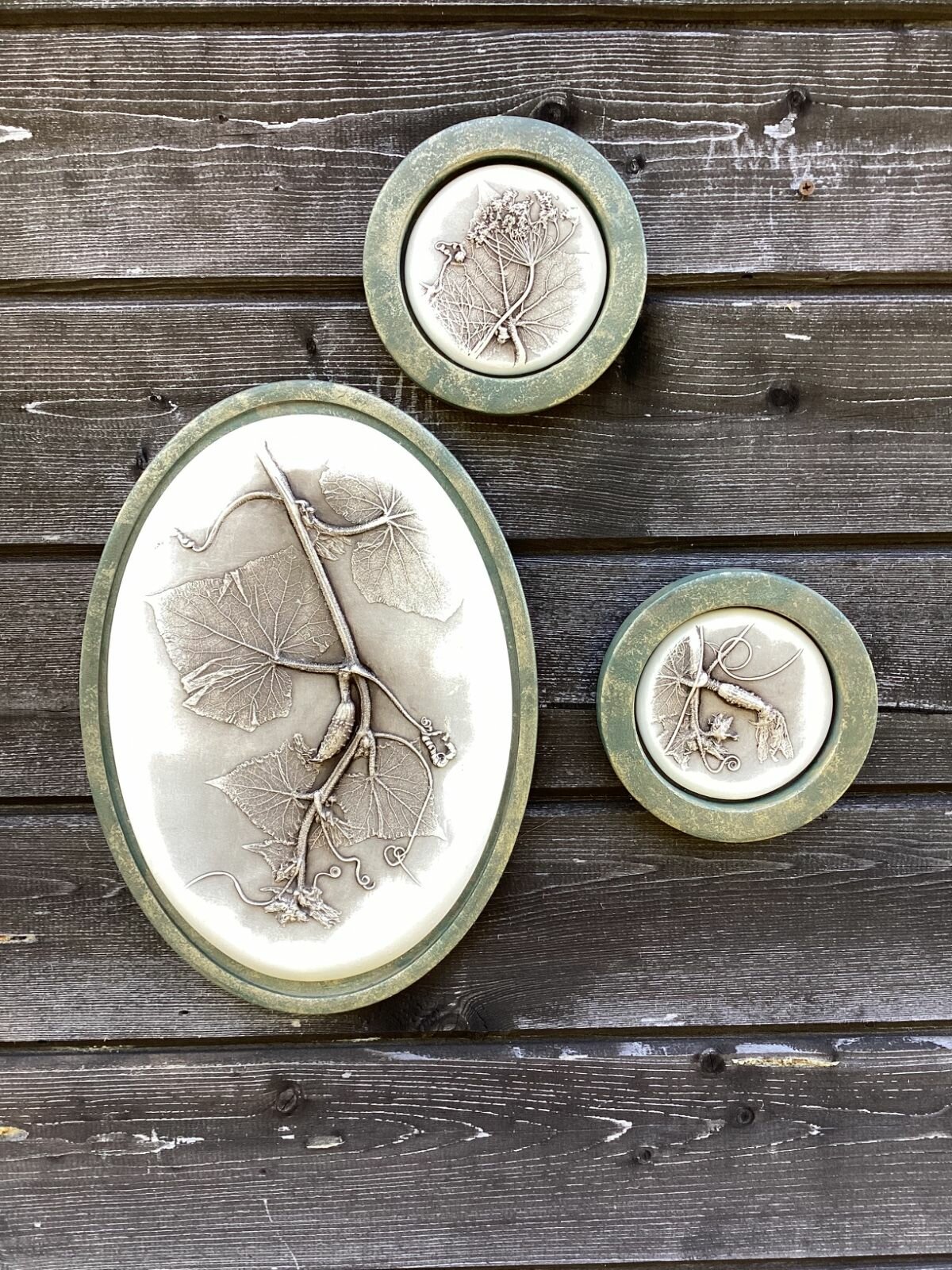 Картина из гипса, декор на стену, украшение интерьера, ботанический барельеф, панно "Свежесть грядки ", ручной работы, 35х20х2 см, 10х10х2 см