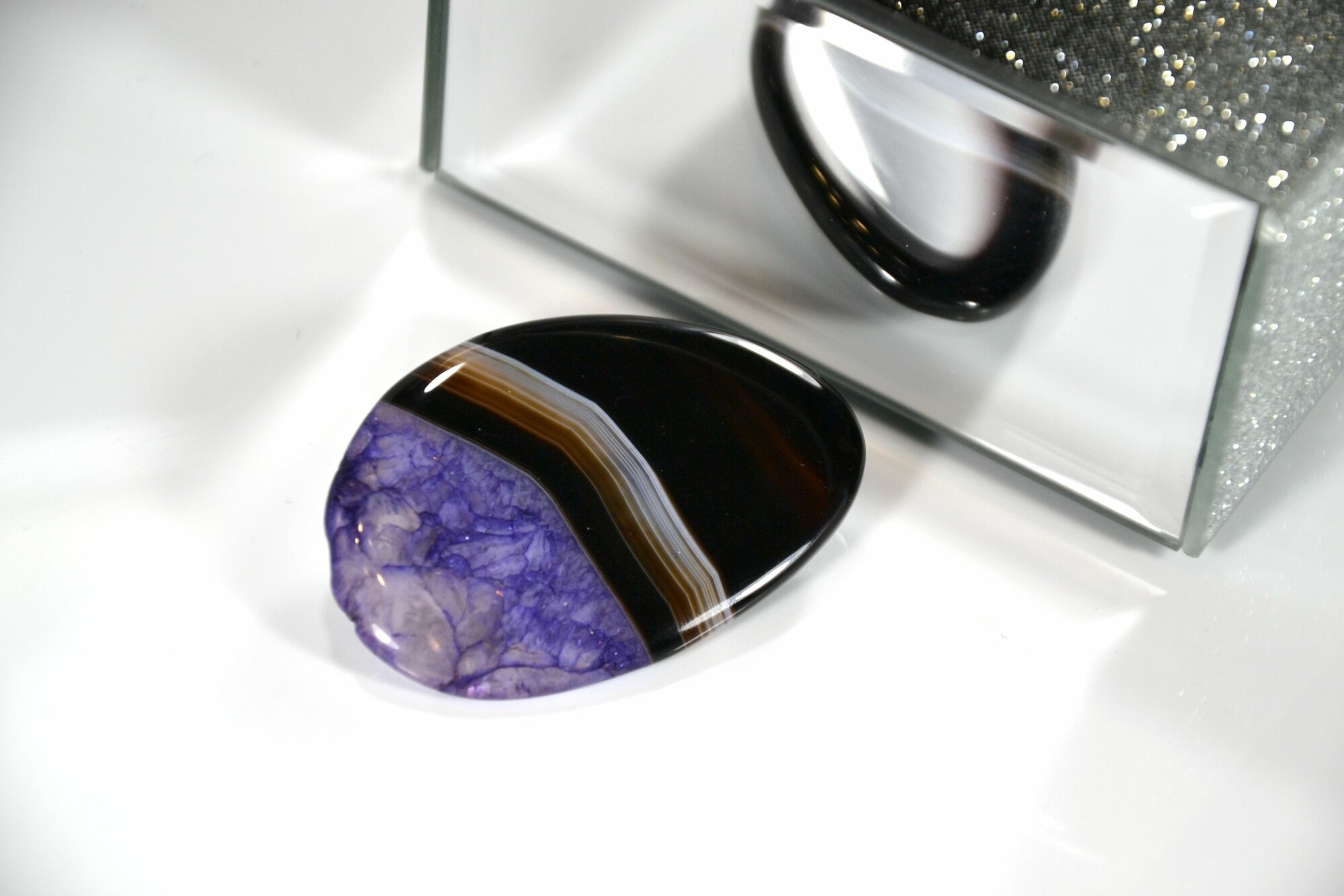 Брошь, агат