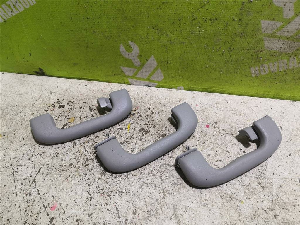 Ручка внутренняя потолочная Opel Meriva 2003-2010