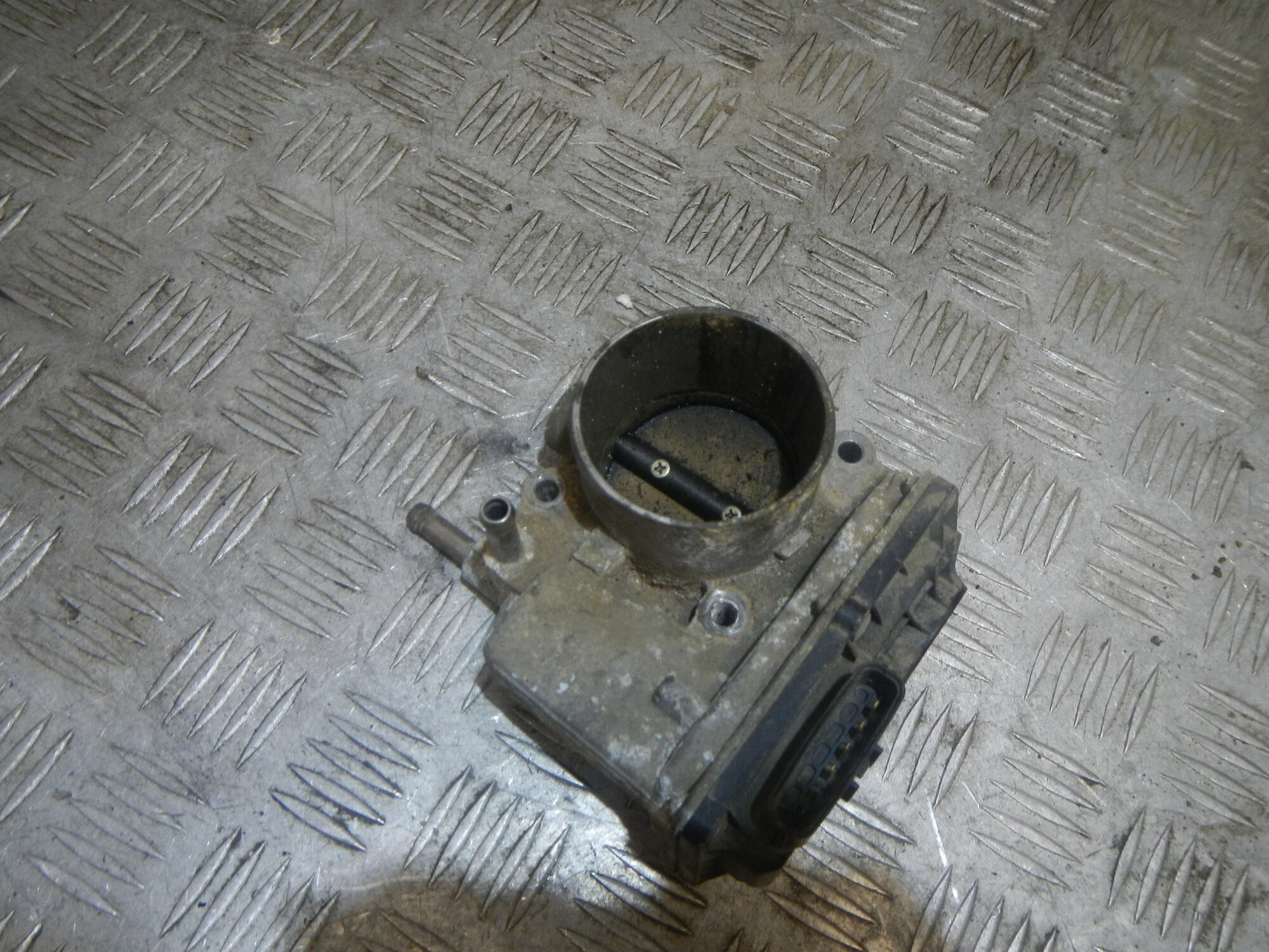 Б/У Заслонка дроссельная электрическая, Suzuki (Сузуки)-GRAND VITARA (06-) SUZUKI GRAND VITARA (06-) Без видимых поврежд...