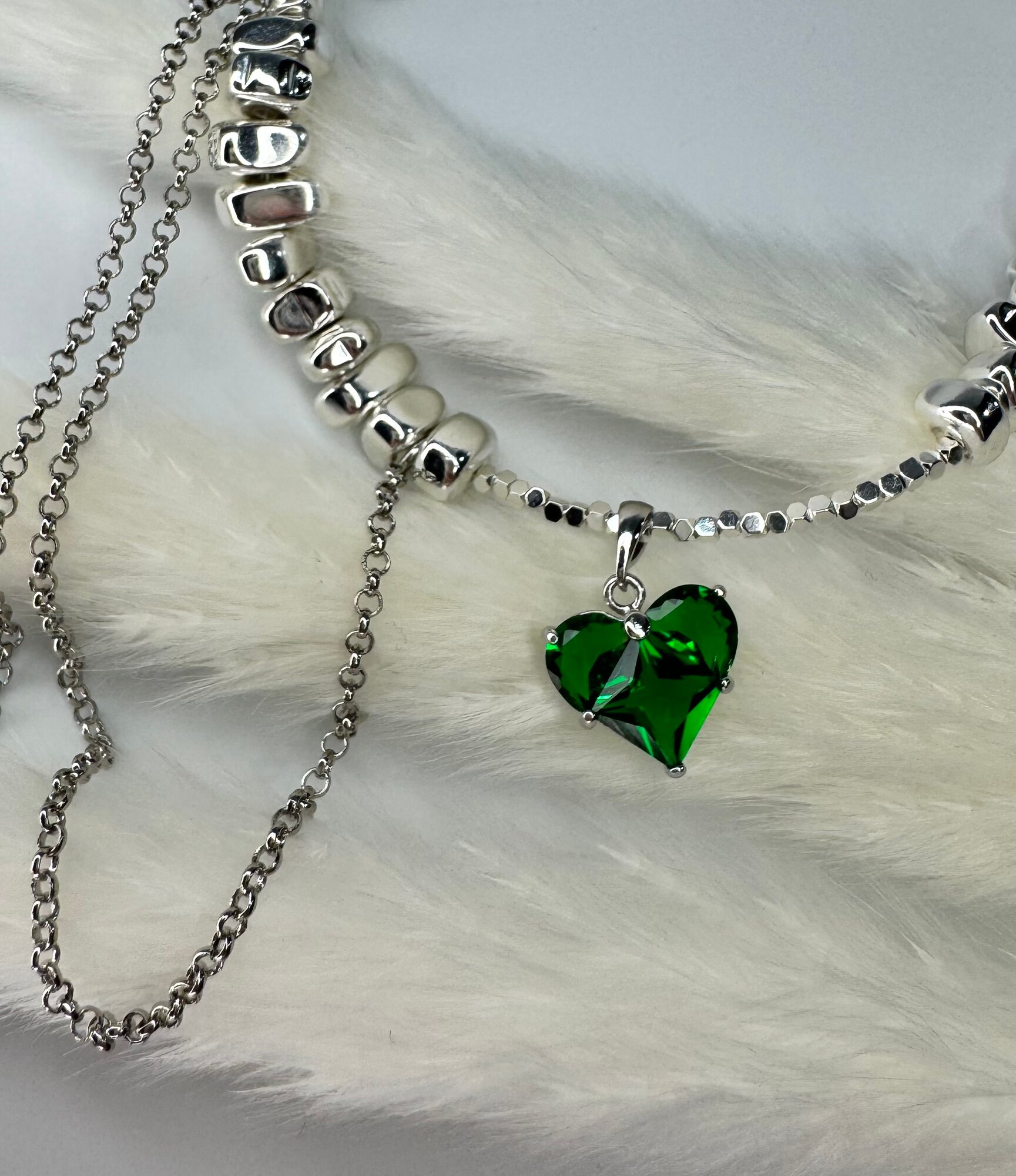 Колье, фианит