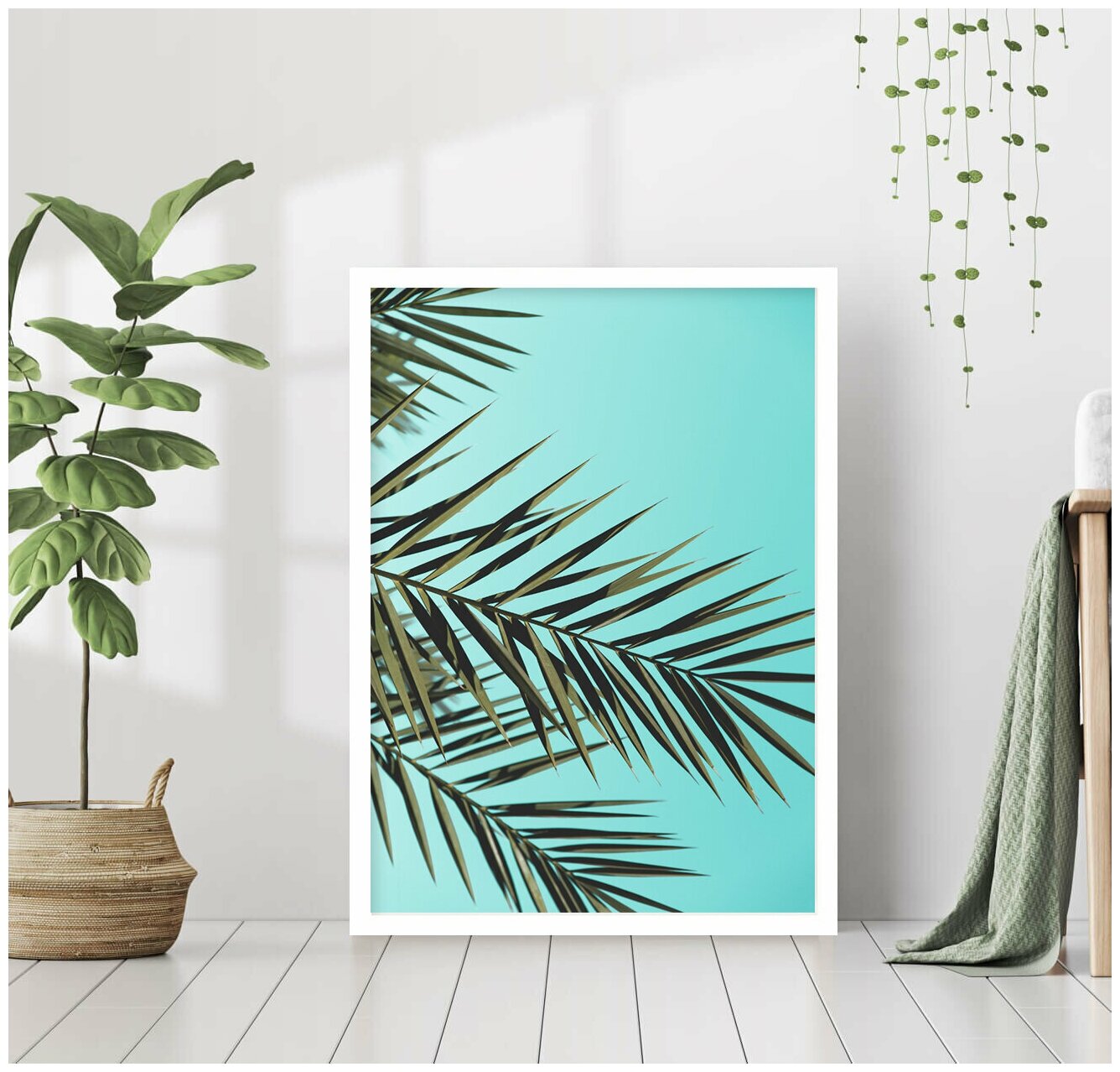 Постер "Ветки пальмы на фоне голубого неба" 50x70 в белой рамке на стену для интерьера