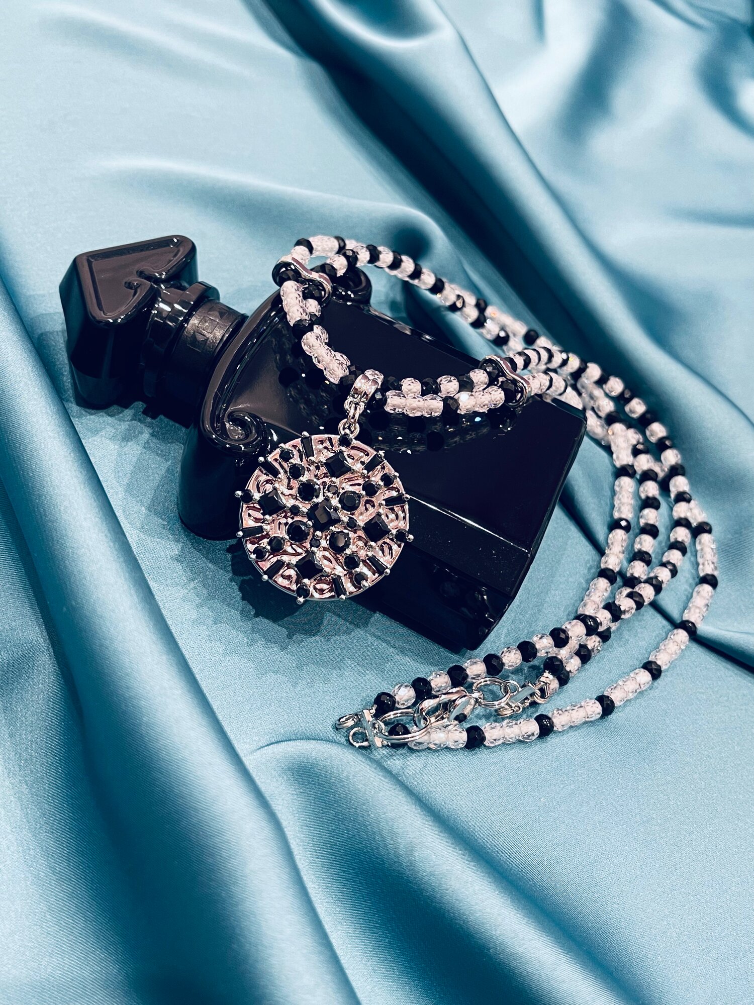 Колье, циркон