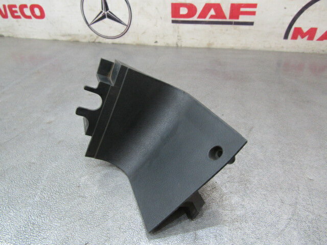 Накладка задней стенки верхняя угловая левая MAN TGS, TGM, TGL, TGA, TGX