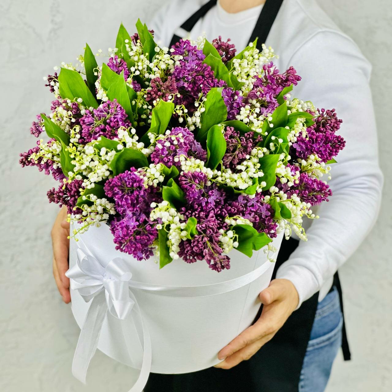 Ландыши. Сирень. Большая коробка. Весенние цветы. Rybe-flowers.