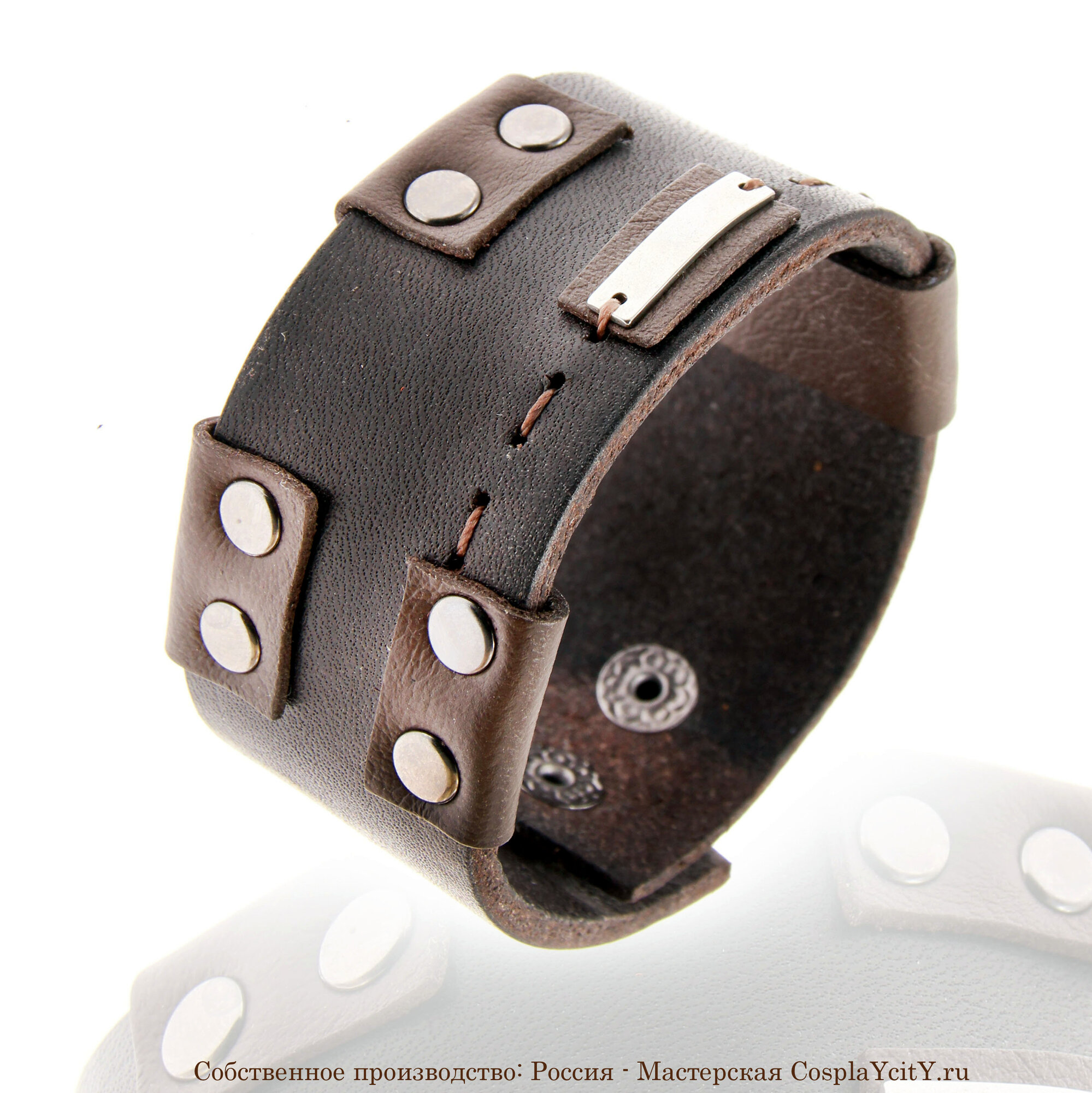 Жесткий браслет, кожа