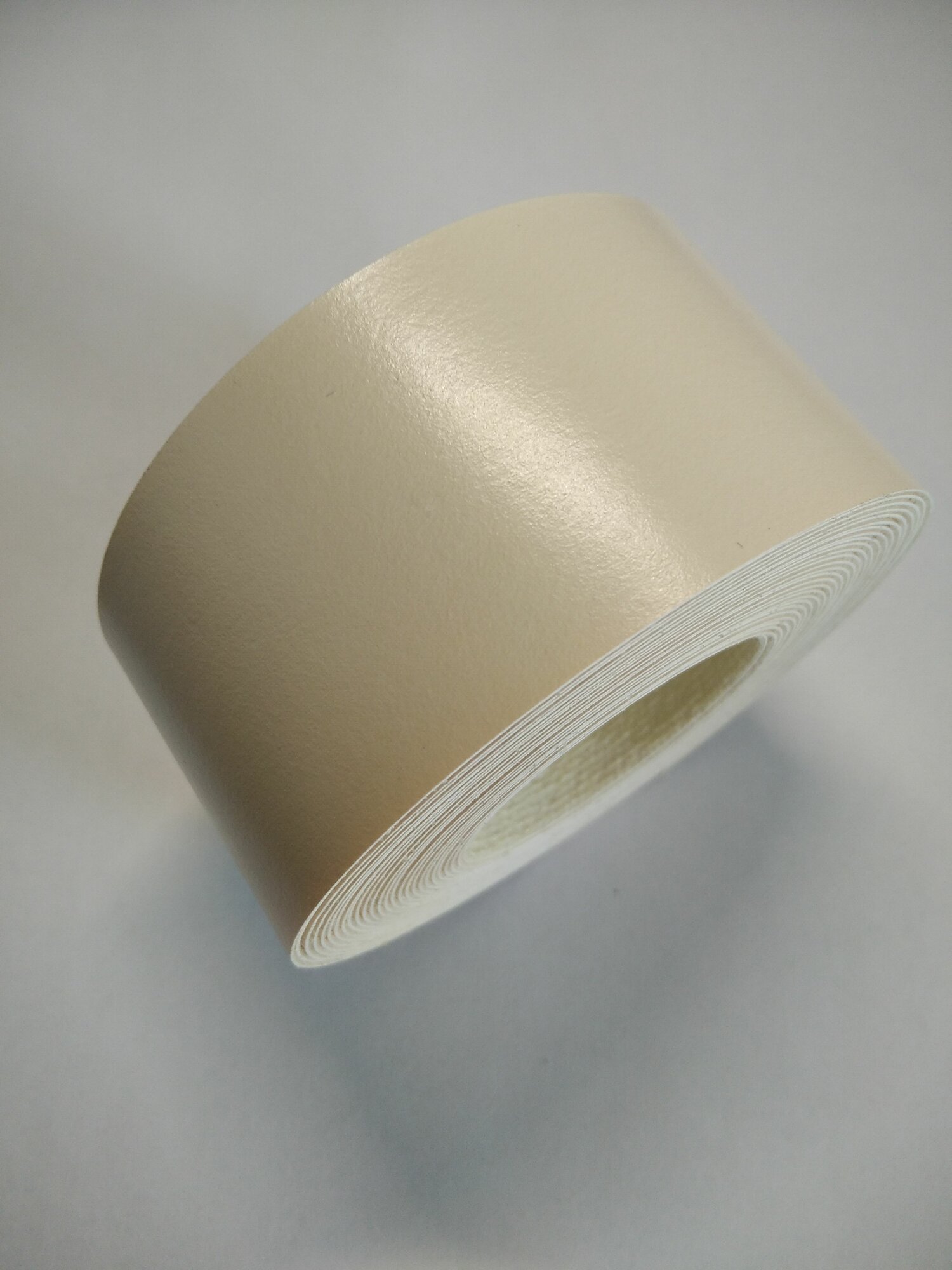 Кромочная широкая лента для мебели с клеем (меламиновая) 40ммх5м. Цвет Светло- бежевый