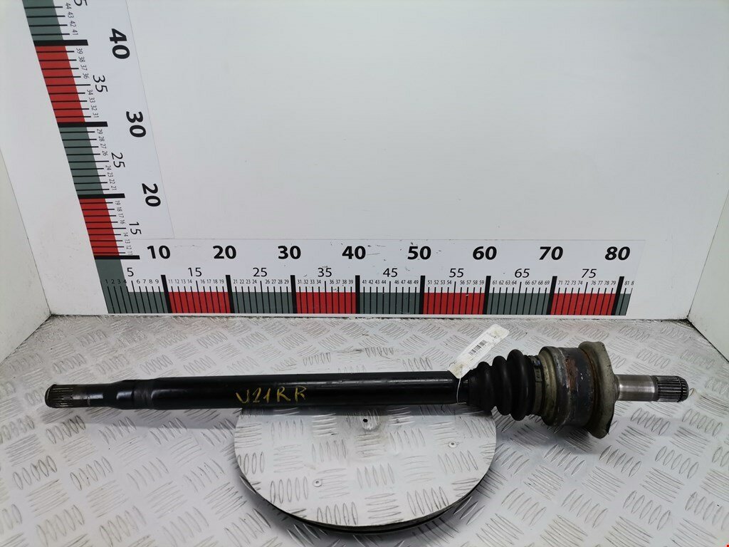Полуось задняя правая (приводной вал шрус) BMW 5-Series (F07/F10/F11/F18) 33207581030 арт. 1455124