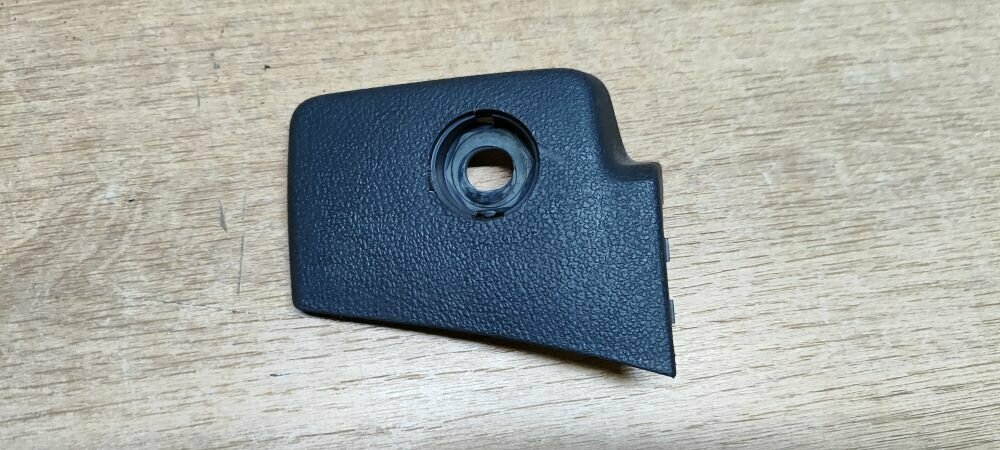 Накладка сидений левая VW Golf Plus