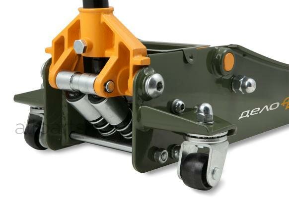 Дело техники 904435 Домкрат подкатной двухплунжерный 3.5 тонны 100-533 мм