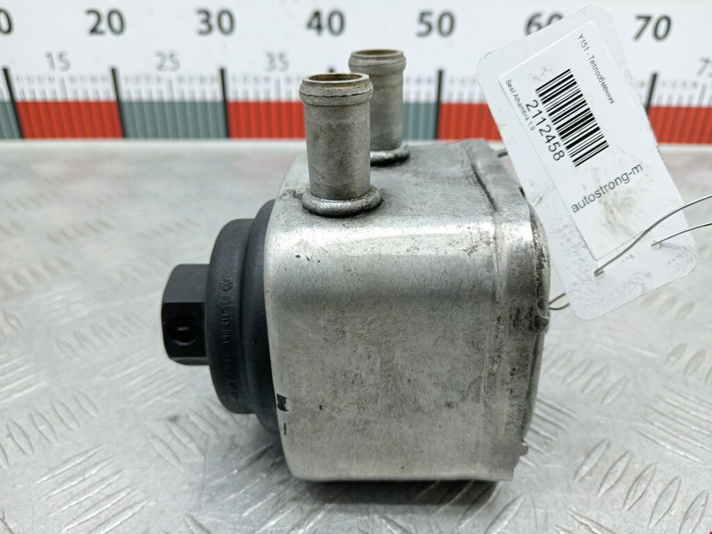 Теплообменник Seat Alhambra 028117021L арт. 2112458