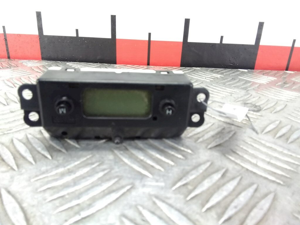 Часы Ford Focus 1 98AB15000CCW арт. 579149