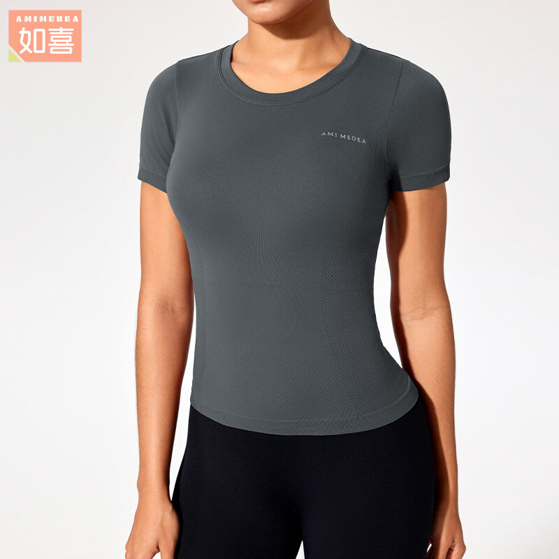 Футболка спортивная