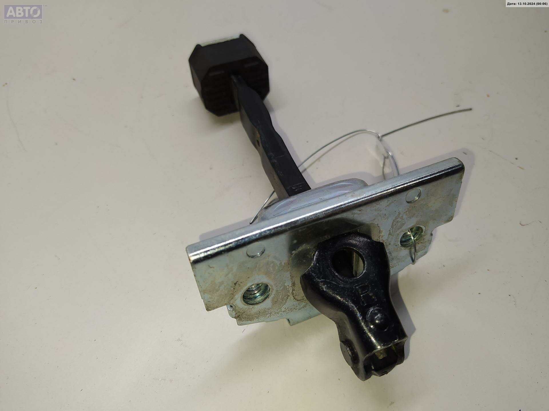 Ограничитель открывания двери задней Honda HR-V (2015- )