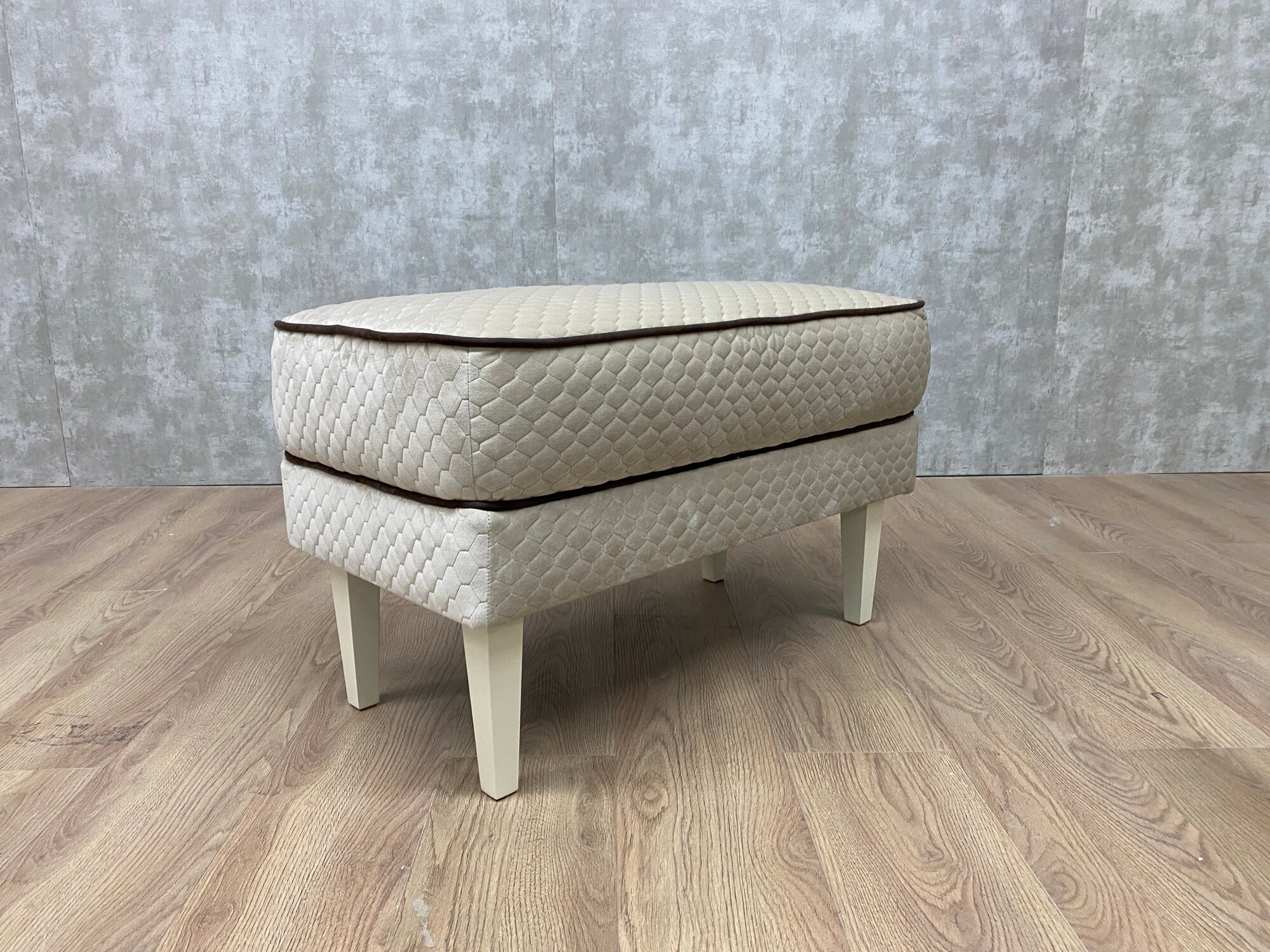 Банкетка GRUPPO 396 "Долфи", велюр, бежевая, с ромбом, 80х40х50 см