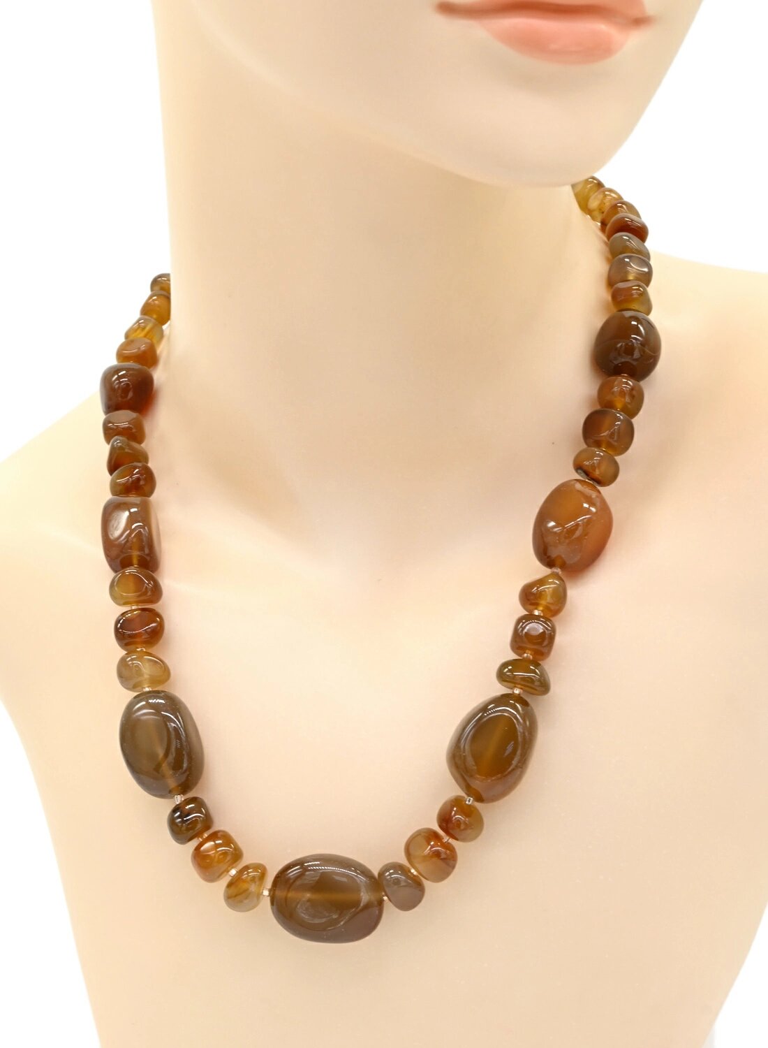 Бусы, сердолик