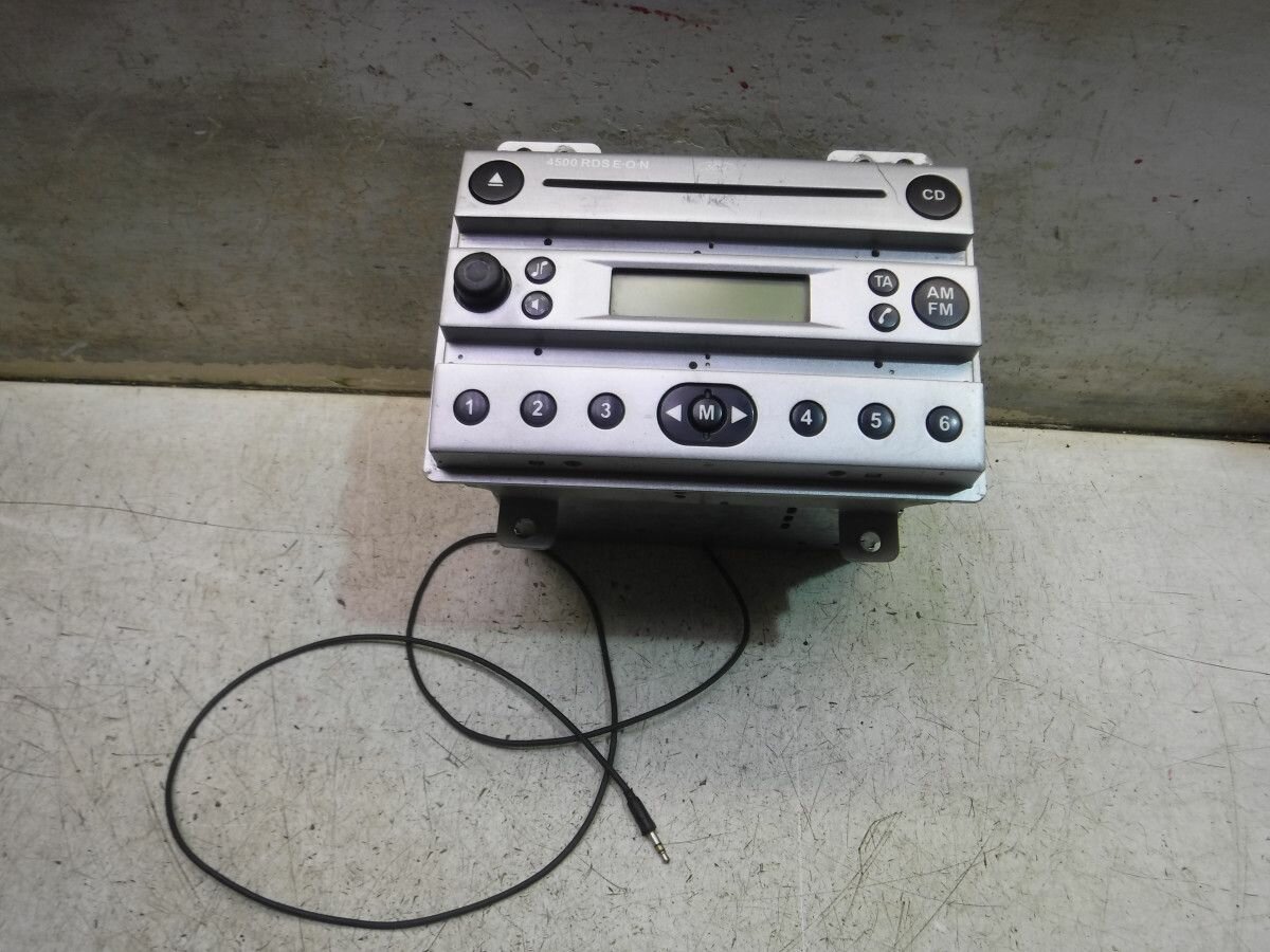 Магнитола Ford Fiesta Mk5 (2002—2008) 4S6118C815AA