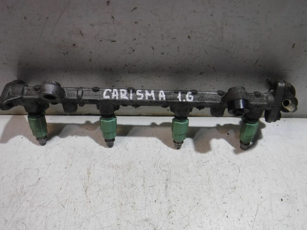 Форсунка топливная Mitsubishi Carisma DA MD317108