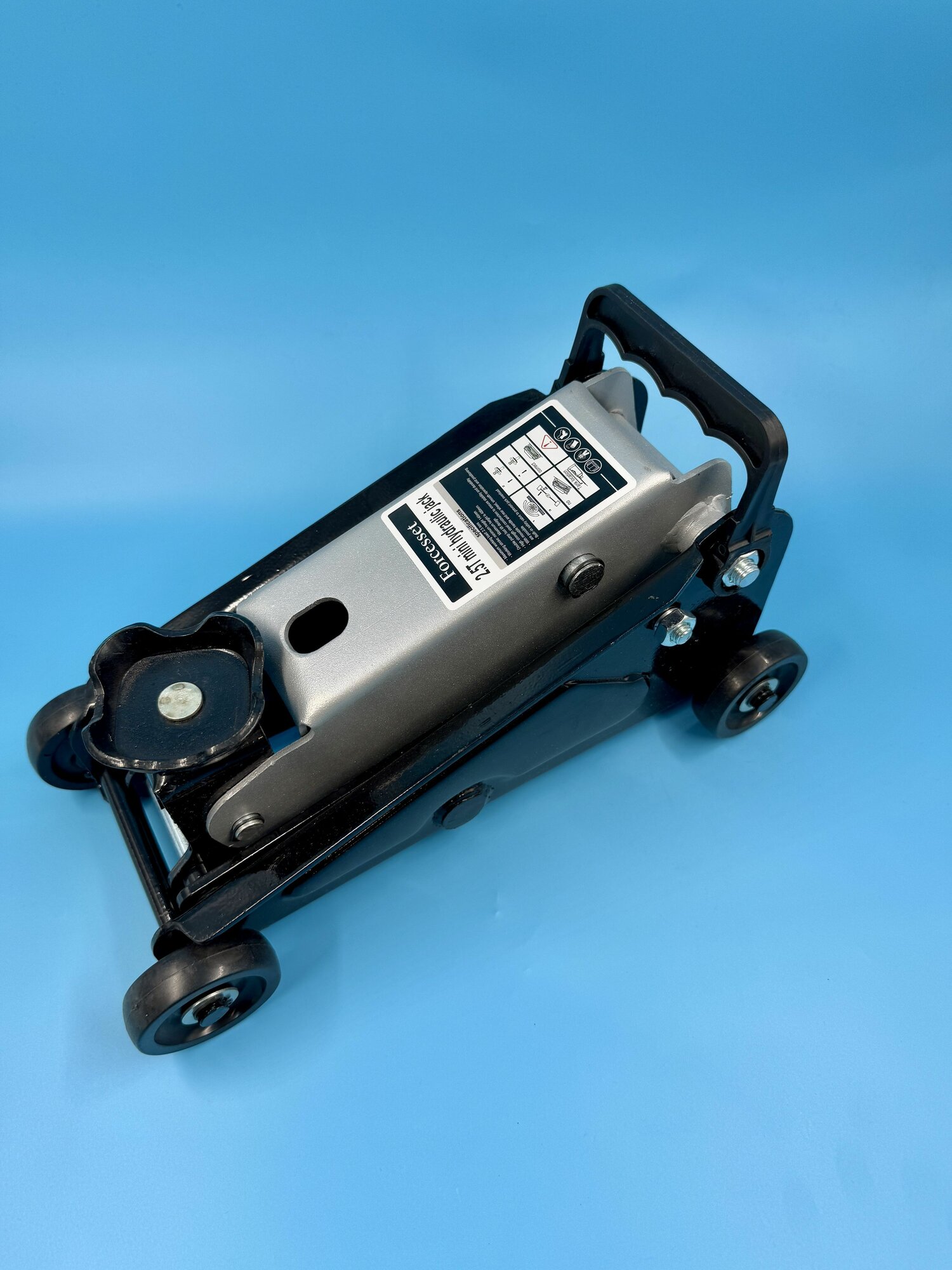 Домкрат подкатной гидравлический 2.5 т, 145400 мм для легковых и внедорожников