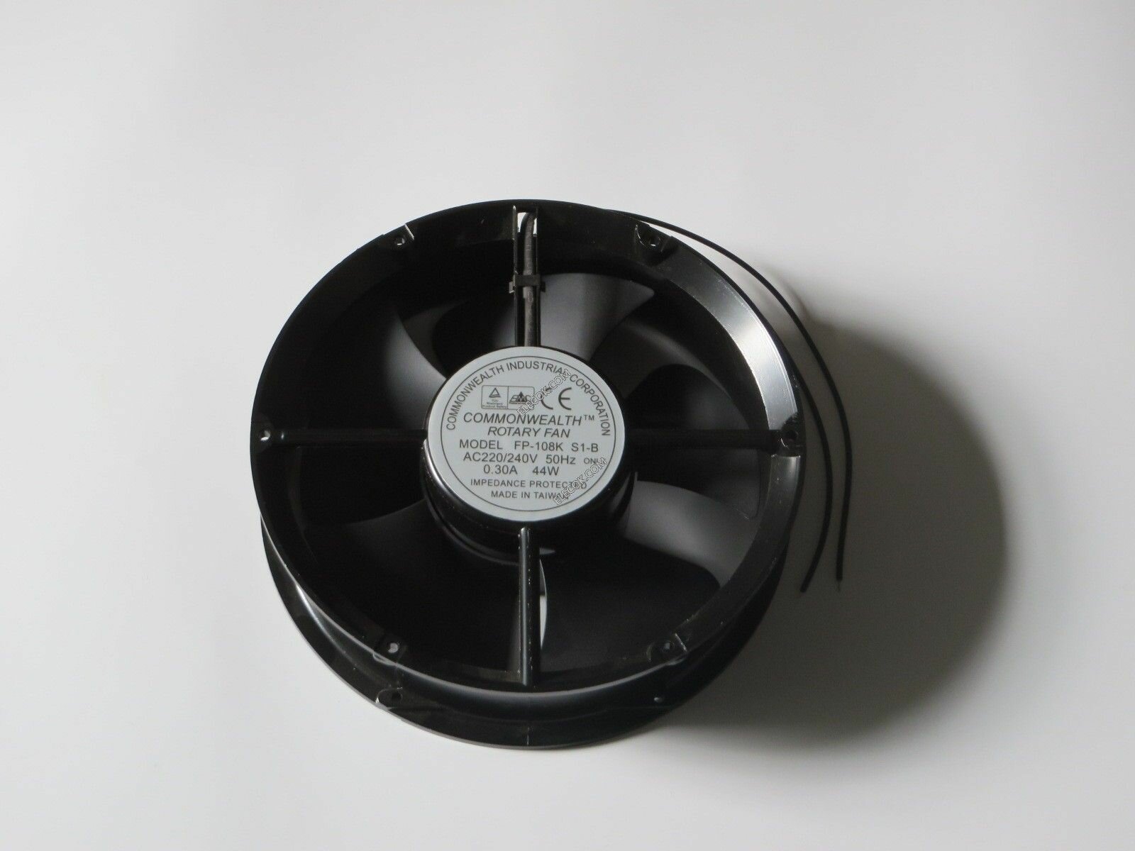 Вентилятор COMMONWEALTH FP-108K-S1-B AC220/240V 0.30A 44W