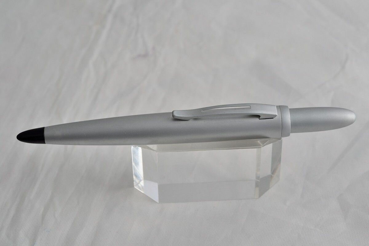 Шариковая ручка Scrinova "Compact"