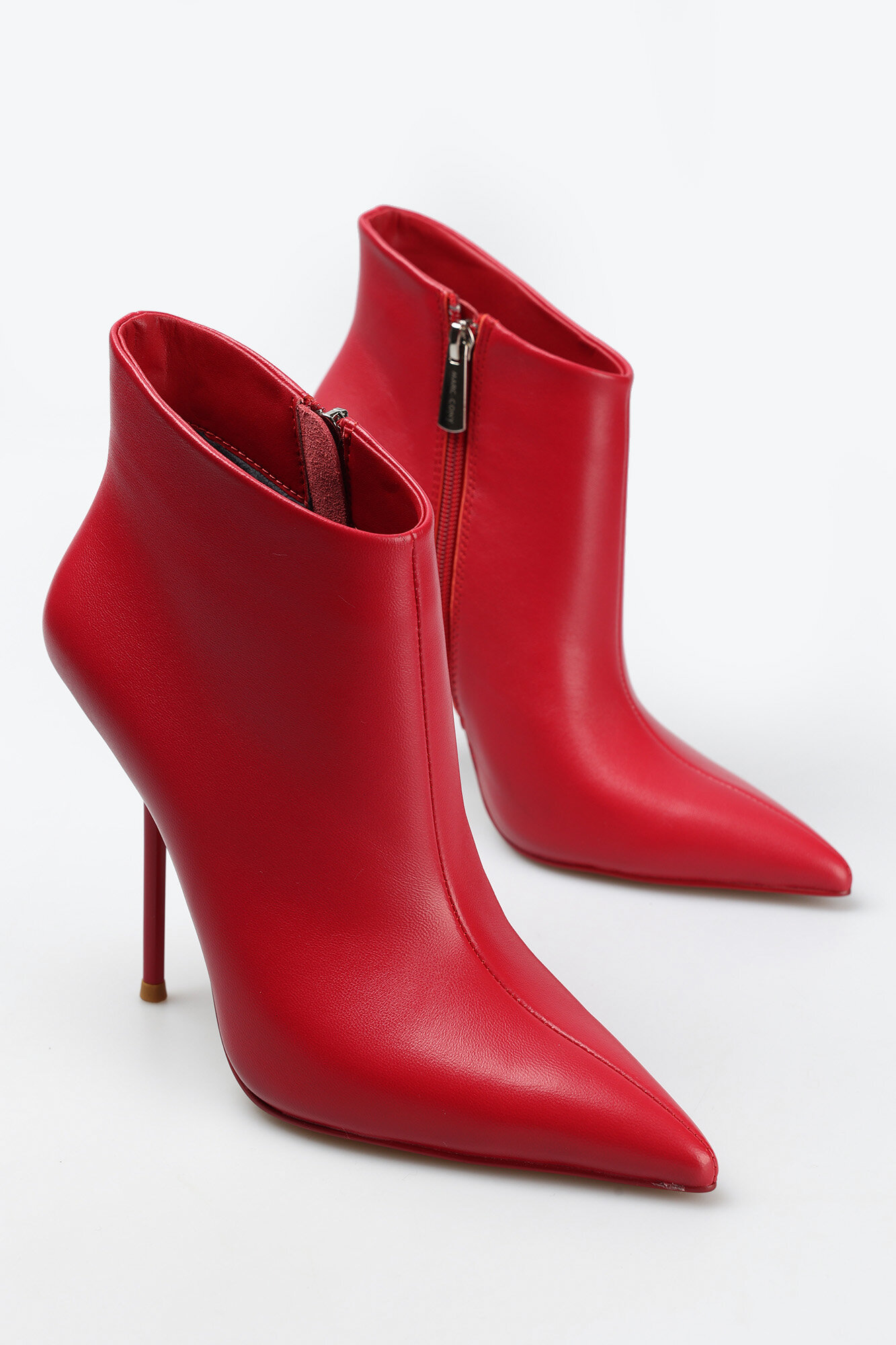 Ботинки Осень 2024