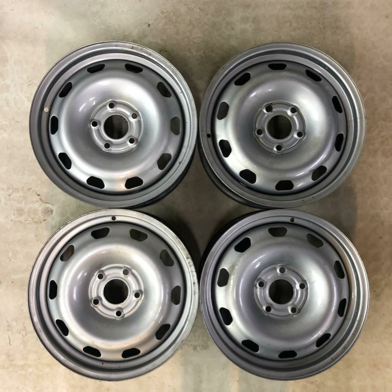 Колесные диски Штампованные 16x6.5 PCD 5x114.3 D66.1 ET50 (Реплика)