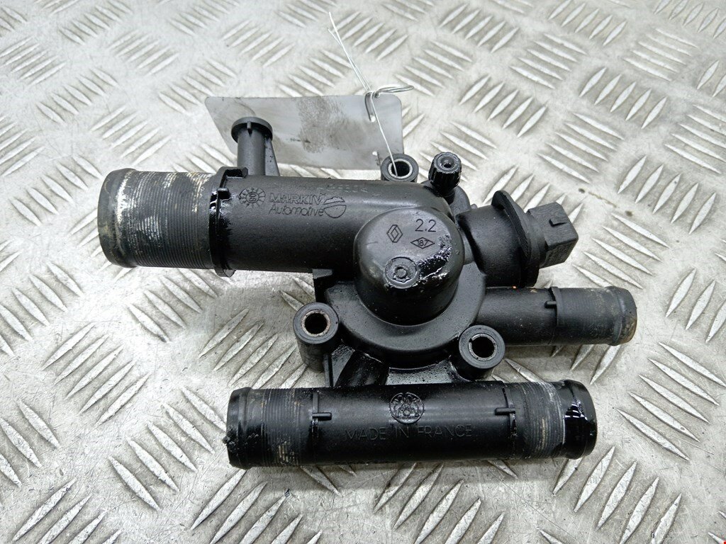 Корпус термостата Renault Scenic 2 8200674366 арт. 2236441