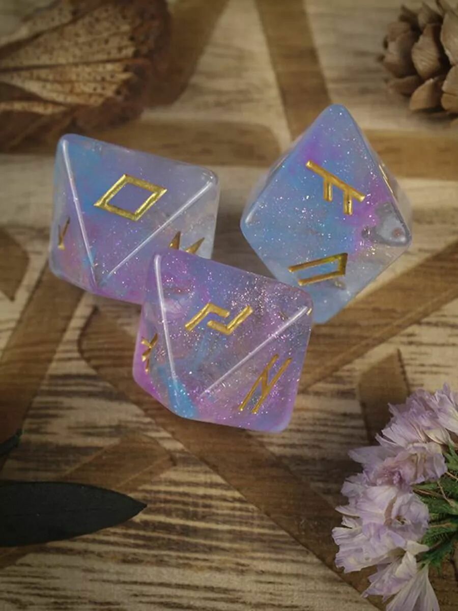 Скандинавские руны на восьмигранных кубиках, набор для гадания в мешочке