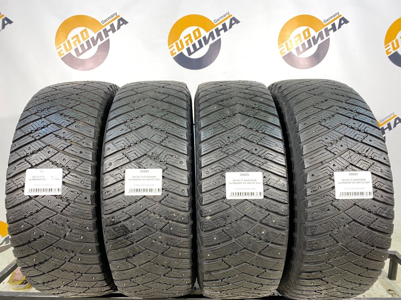 Шины Goodyear UltraGrip Ice Arctic SUV 255/65R17 110R