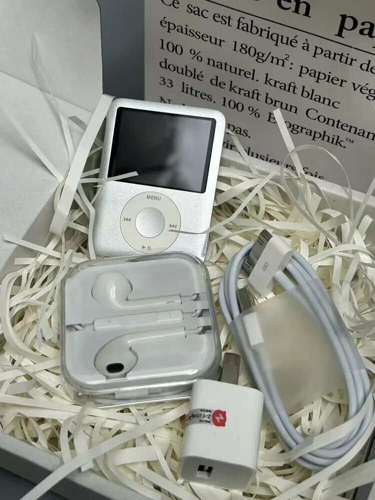 Apple MP3-плеер 8 ГБ, серебристый