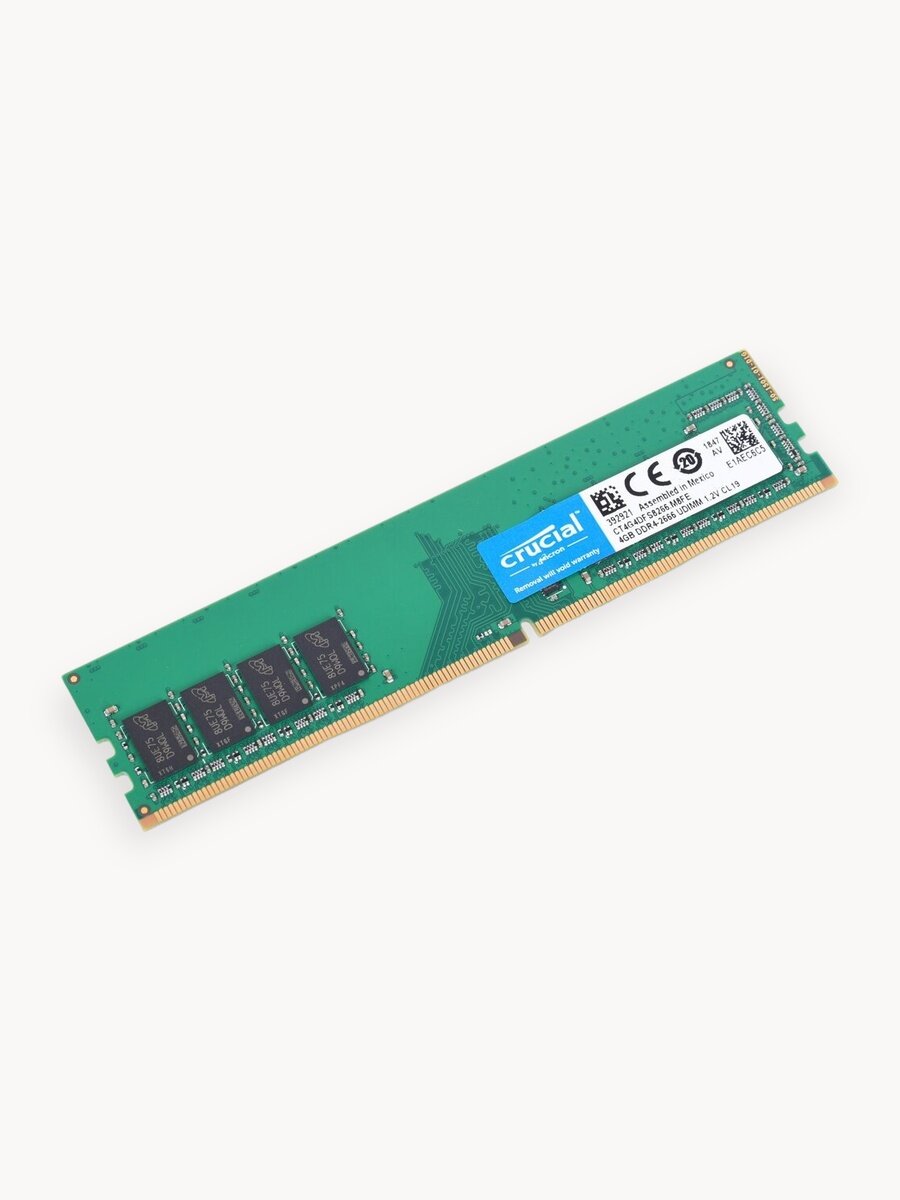 Модуль памяти DIMM DDR4 4Gb, 2666Mhz, Crucial (CT4G4DFS8266)