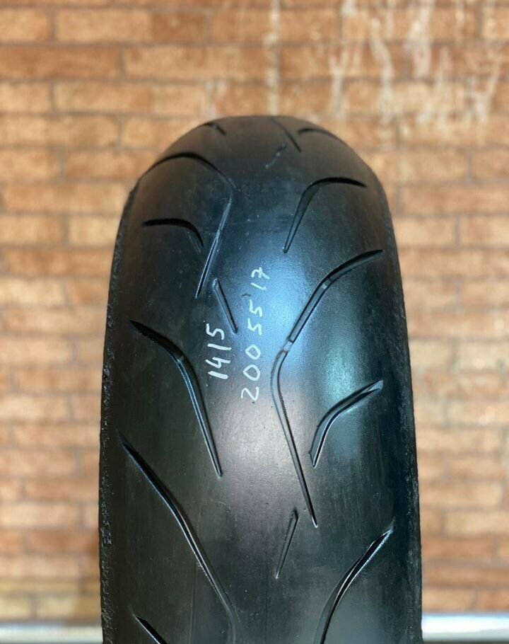 200/55 R17 Dunlop RoadSmart 3 No1415