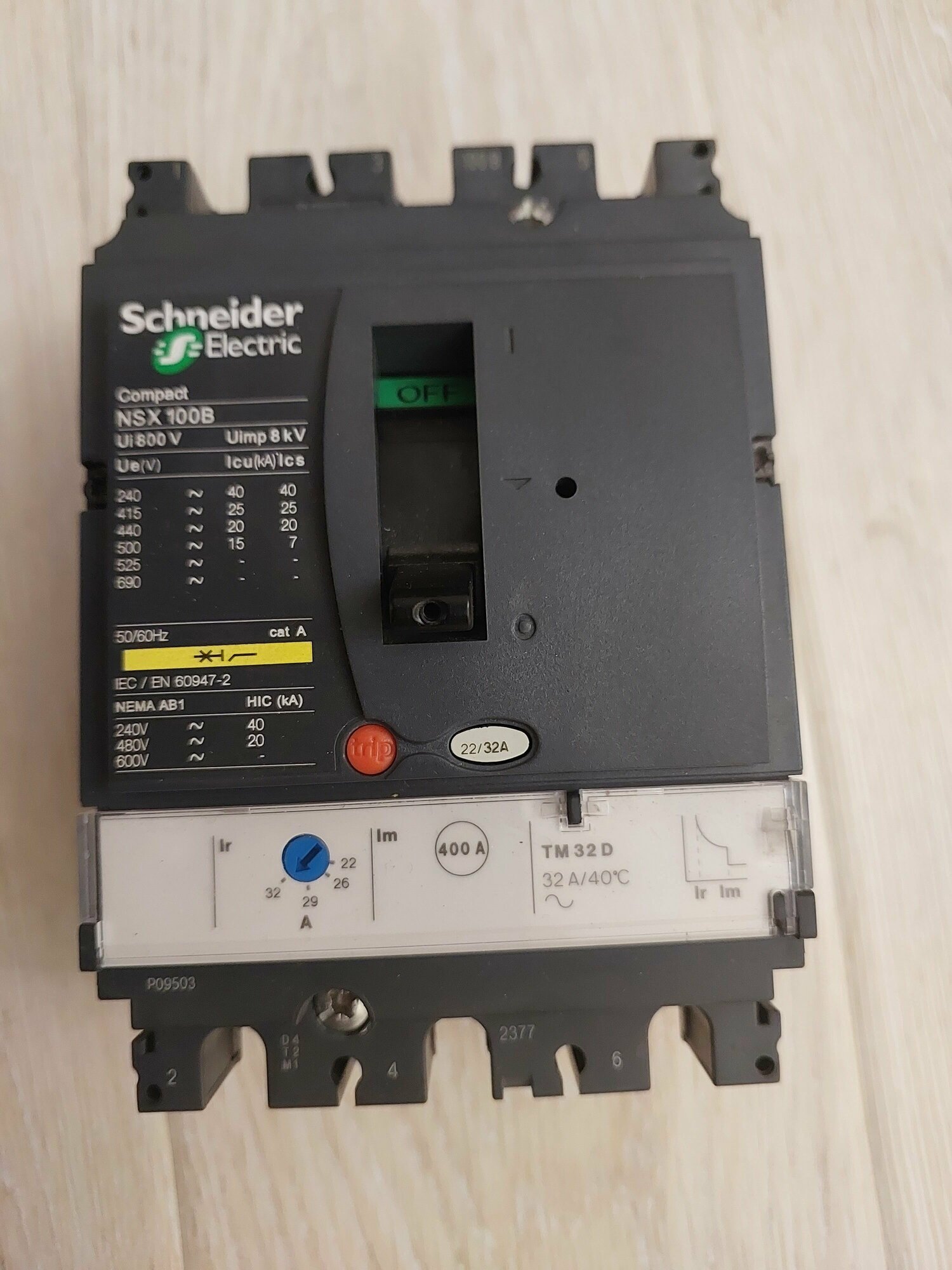 SE Compact NSX 100B Автоматический выключатель TM32D 3P 3T, Schneider Electric, , LV429555