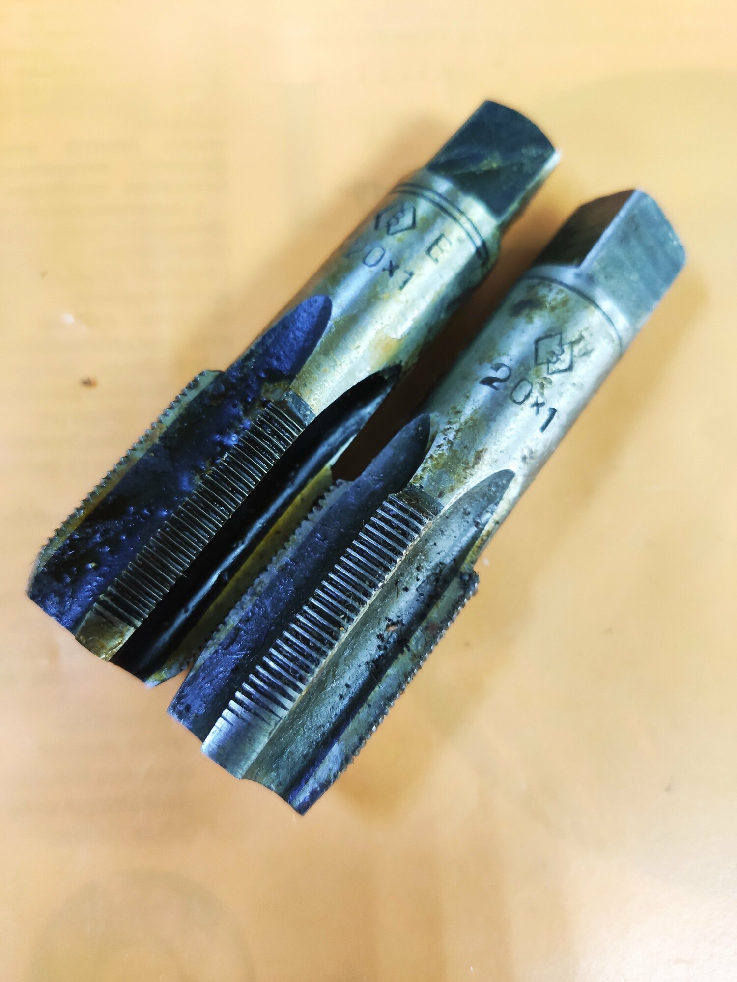 Метчик М 20*1 (комп. из 2-х)