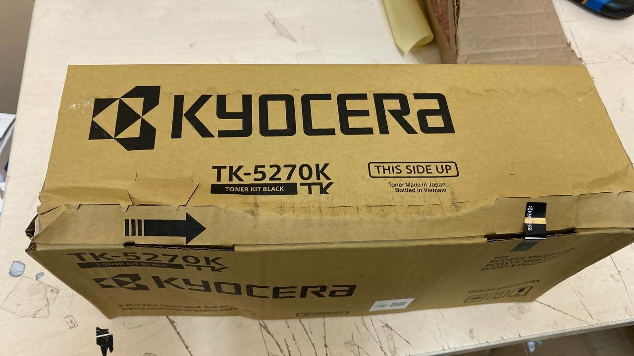 Картридж Kyocera TK-5270K черный Уценка