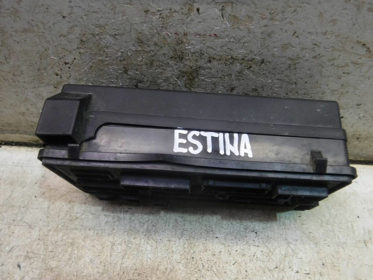 Блок предохранителей Chery Fora (A21) A21 (2006—2011) A213723010