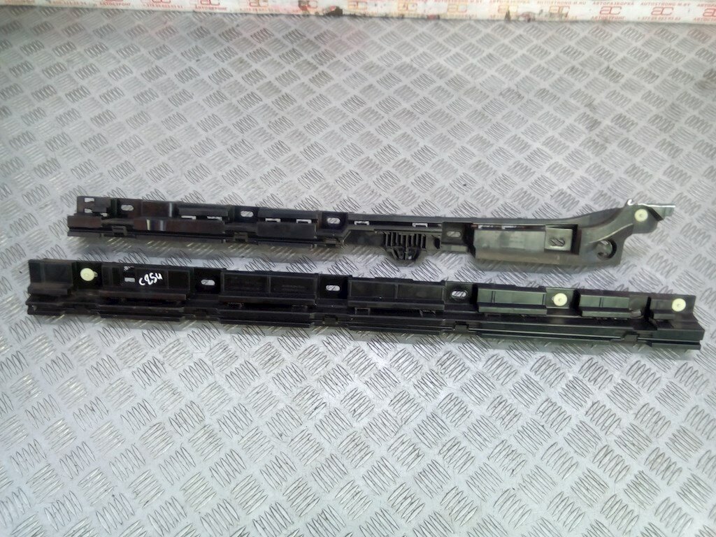Накладка декоративная на порог левая BMW 5-Series (F07/F10/F11/F18) 51777184777 арт. 588613