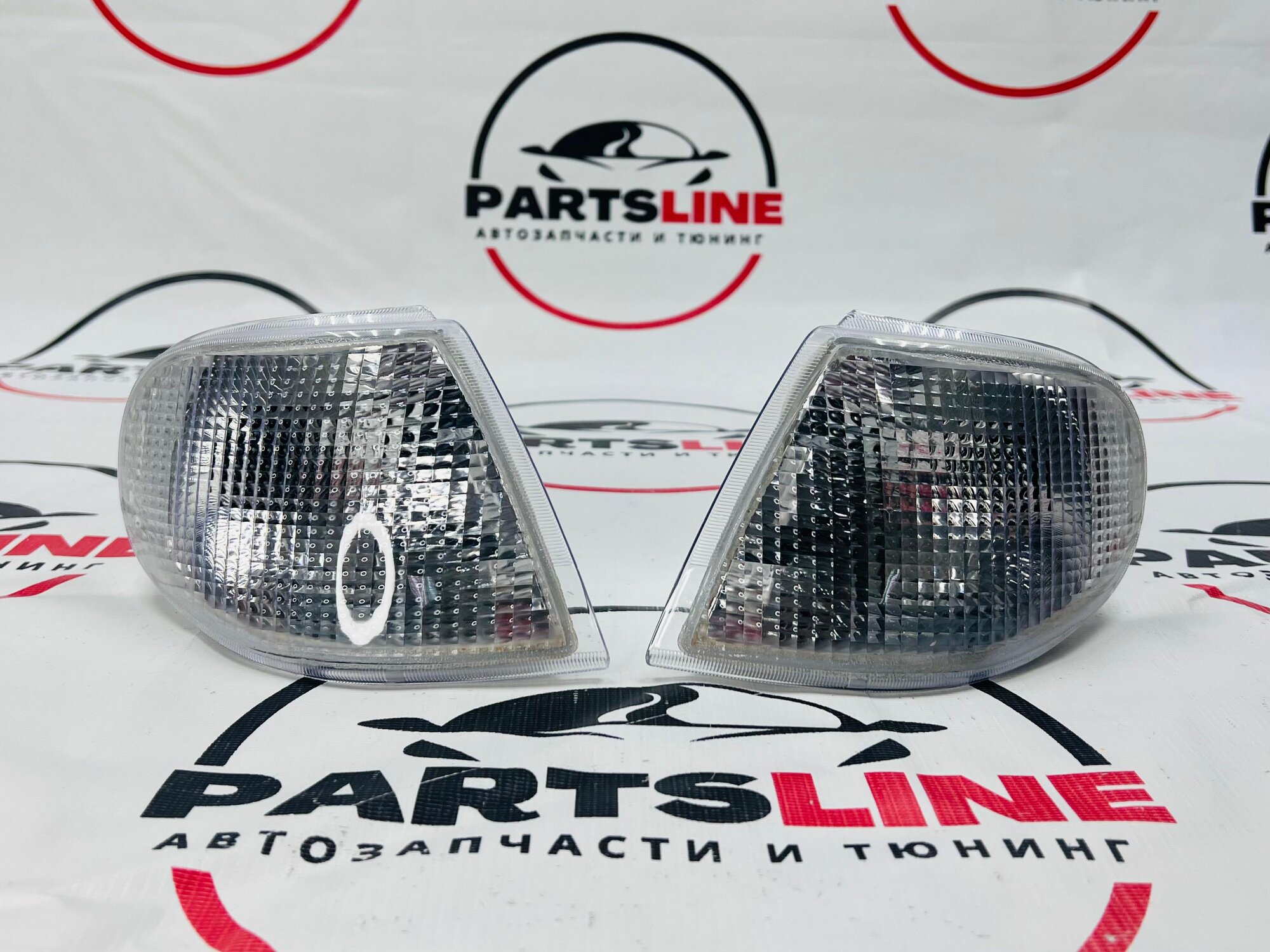 Указатели поворота ВАЗ 2113 2114 2115 под Киржач Белые комплект