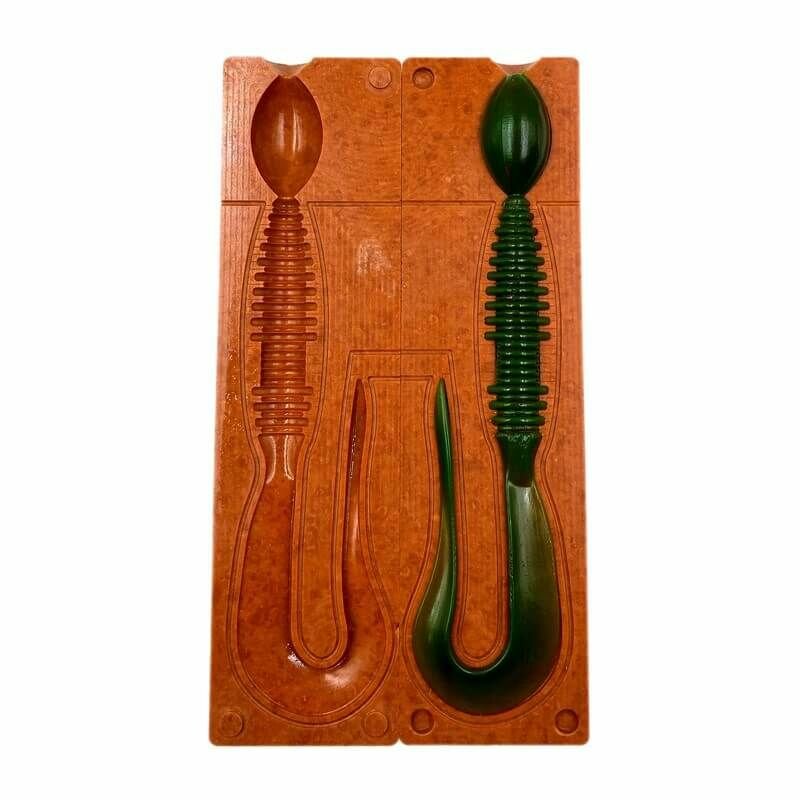 Форма для литья рыболовных силиконовых приманок Maddy Waggy 2,5" 62,5mm, 1 место