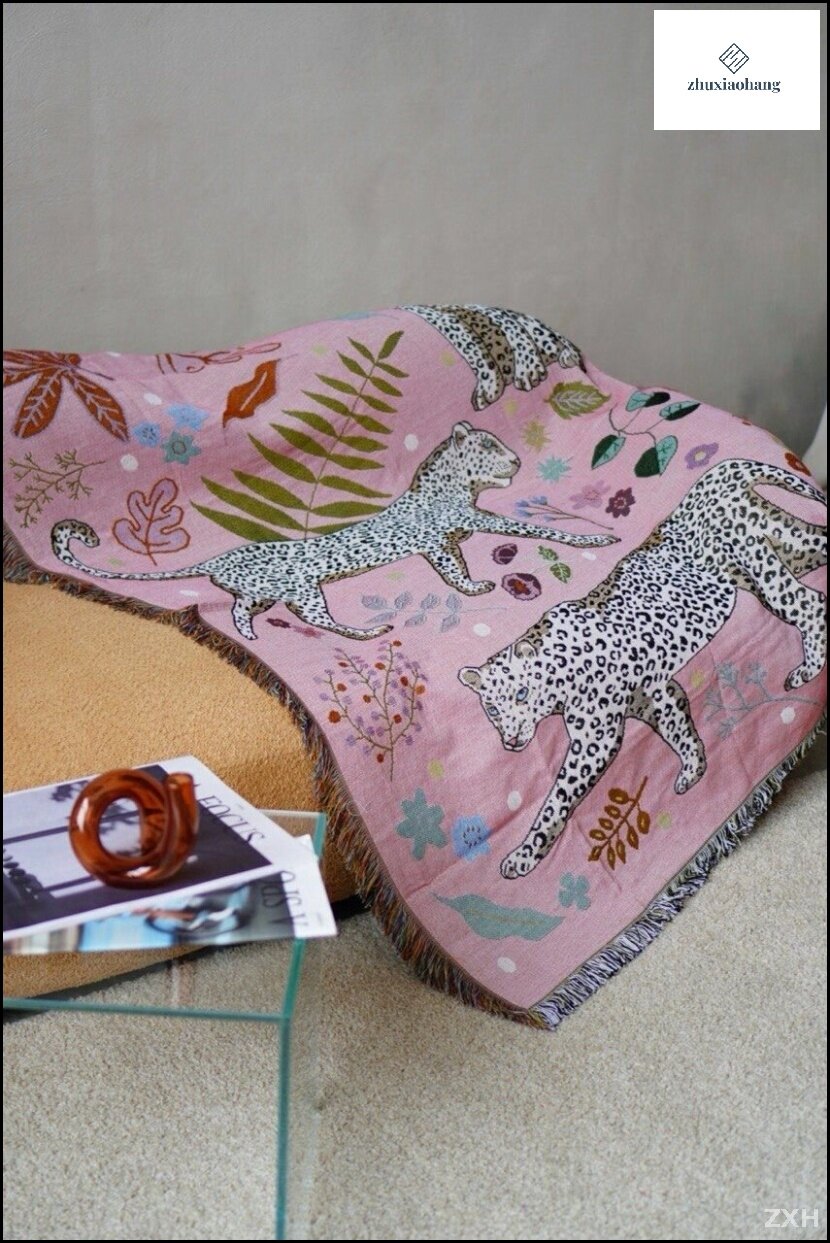 Эксклюзивный гобелен 160х130 см для дивана кресла пола и стены