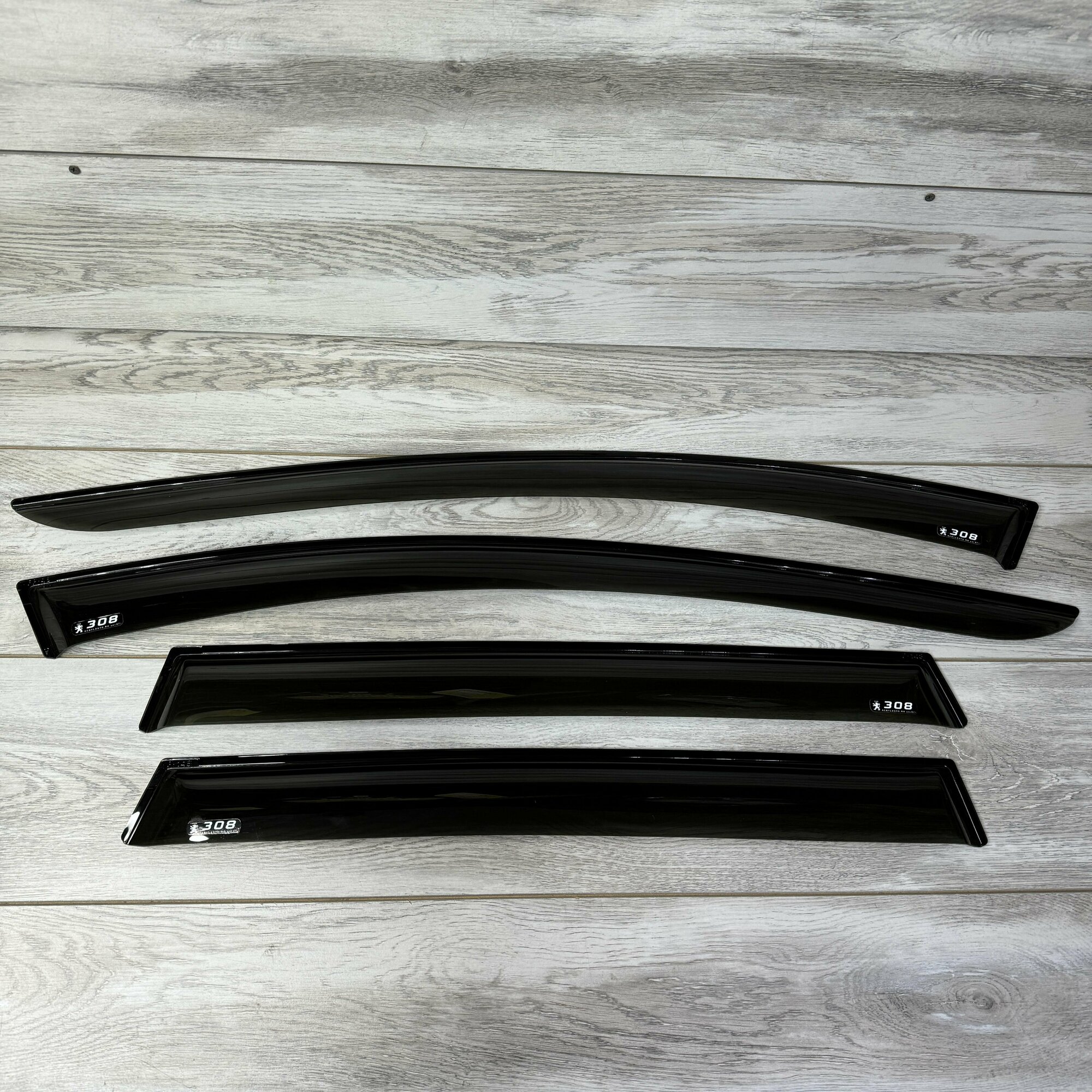 Дефлекторы (ветровики) окон для Peugeot 308 2007-2014 универсал (Пежо 308)