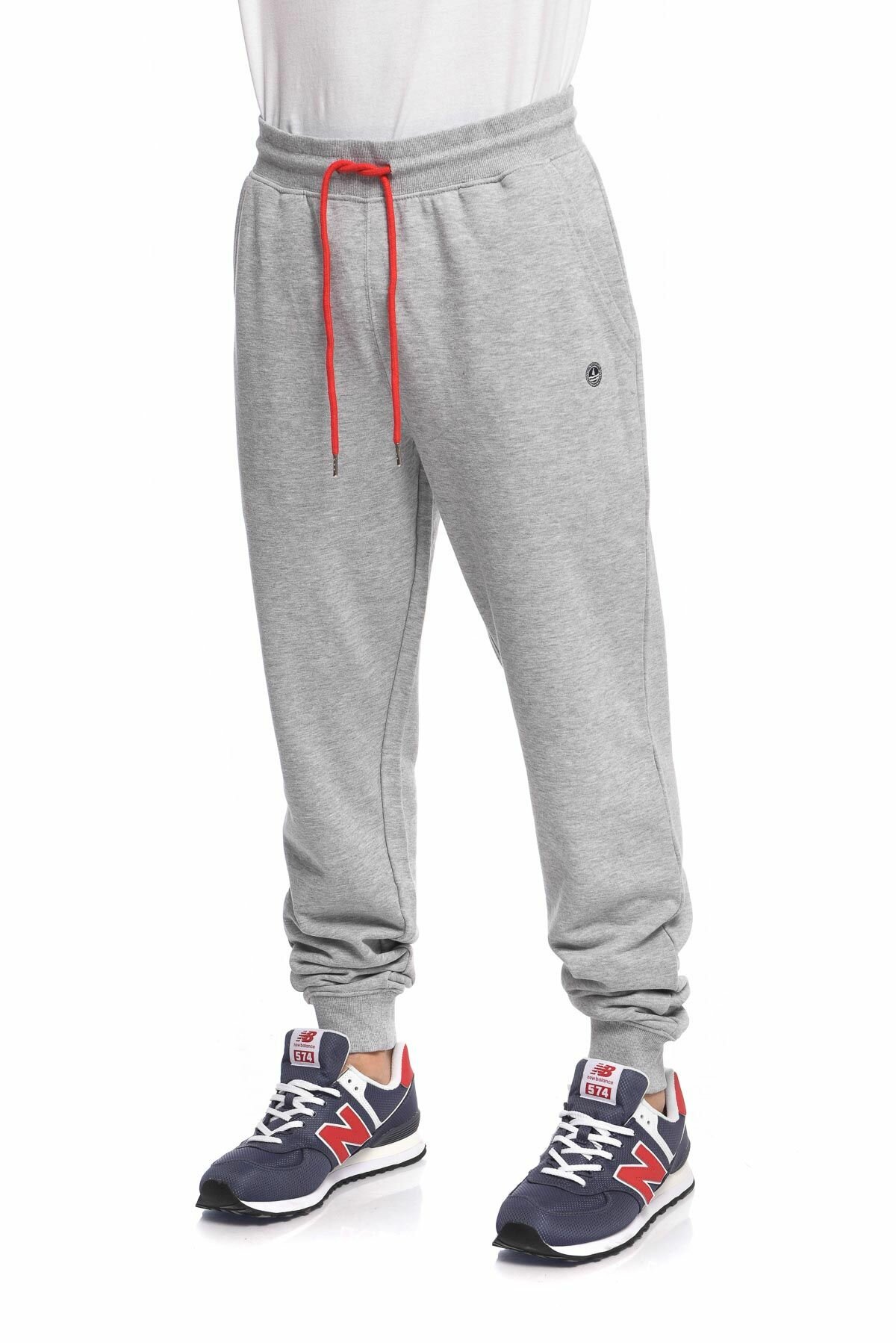 Брюки спортивные