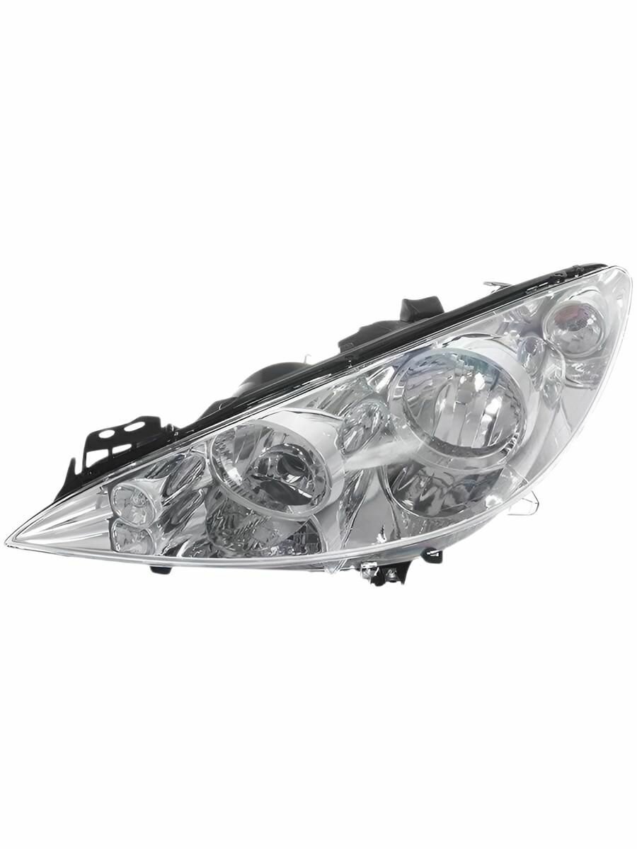 Фара левая для Peugeot 408 и 308