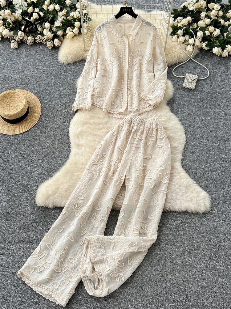 Комплект одежды